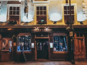 20 Best Pubs in London Bridge to Pop Into for a Drink — London x London