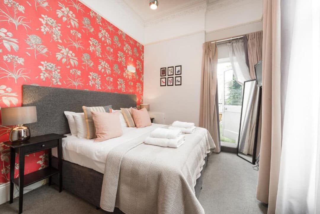 Notting Hill: An Insider’s Guide to Exploring — London x London