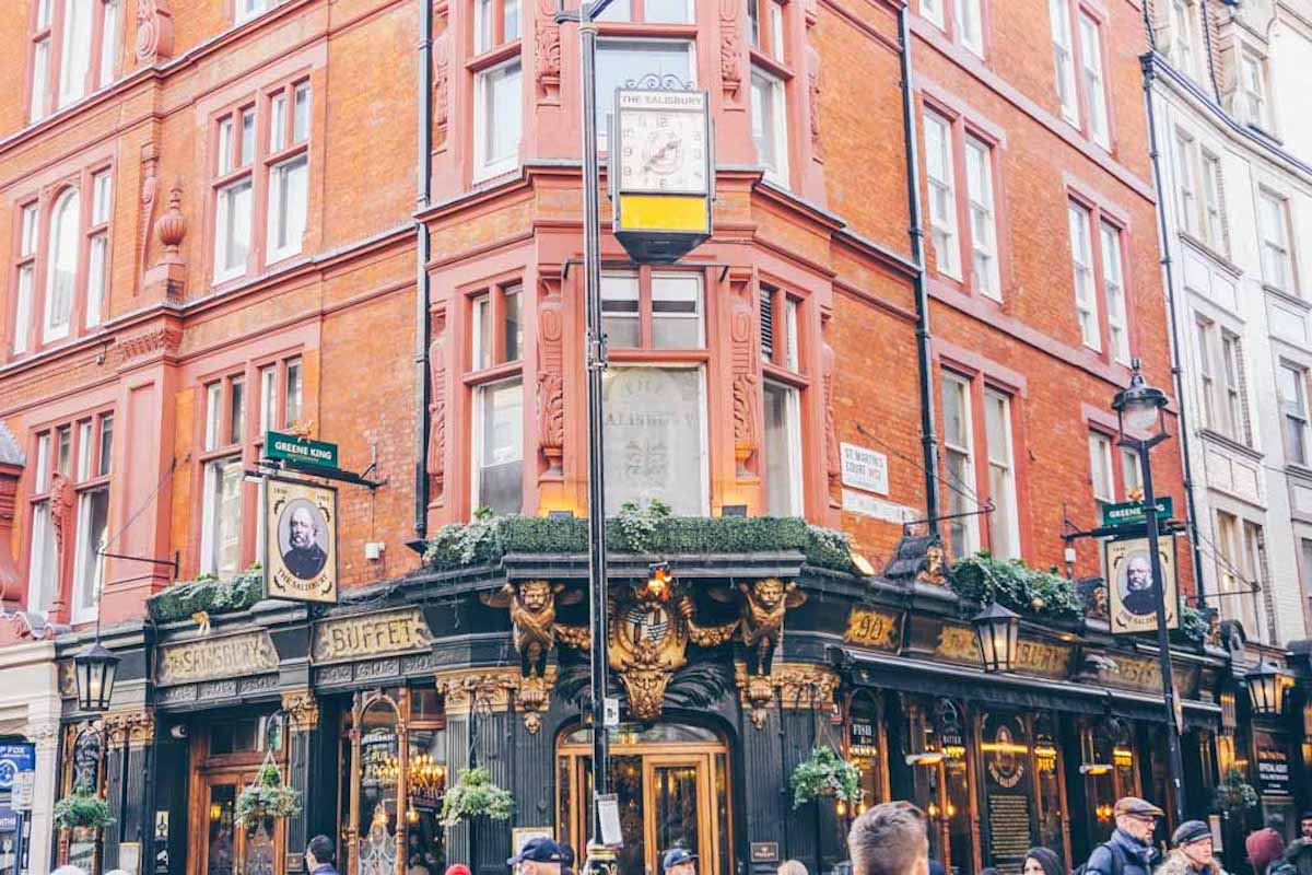 The Best Covent Garden Pubs For Your Well-Deserved Pint