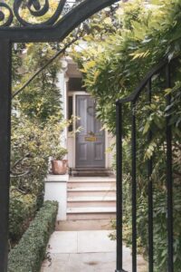 Cheyne Walk: Chelsea’s Star Studded Street — London x London