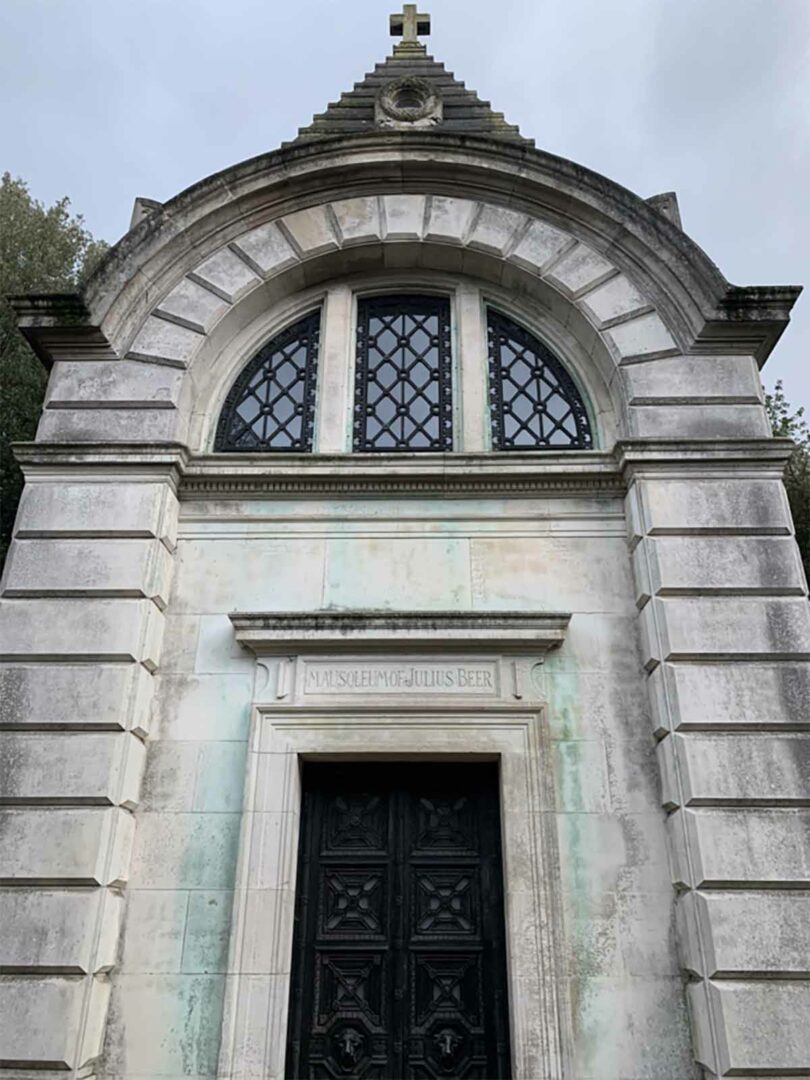 Highgate Cemetery: A Visitor’s Guide — London x London