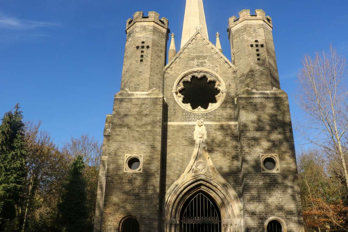 Abney Park Cemetery: East London’s Magnificent Seven Cemetery