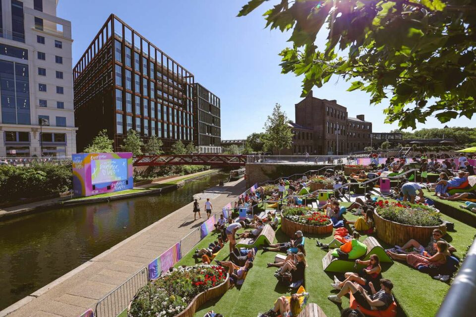 Discover Granary Square: London’s Ex-Industrial Shopping and Dining ...