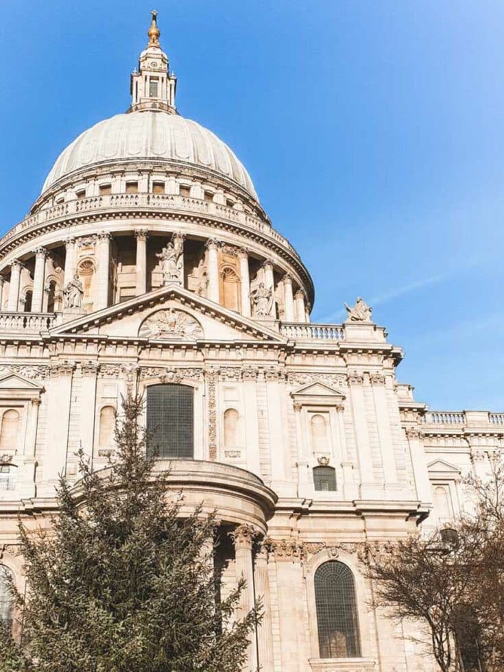 A Guide to Christopher Wren Buildings in London— London x London
