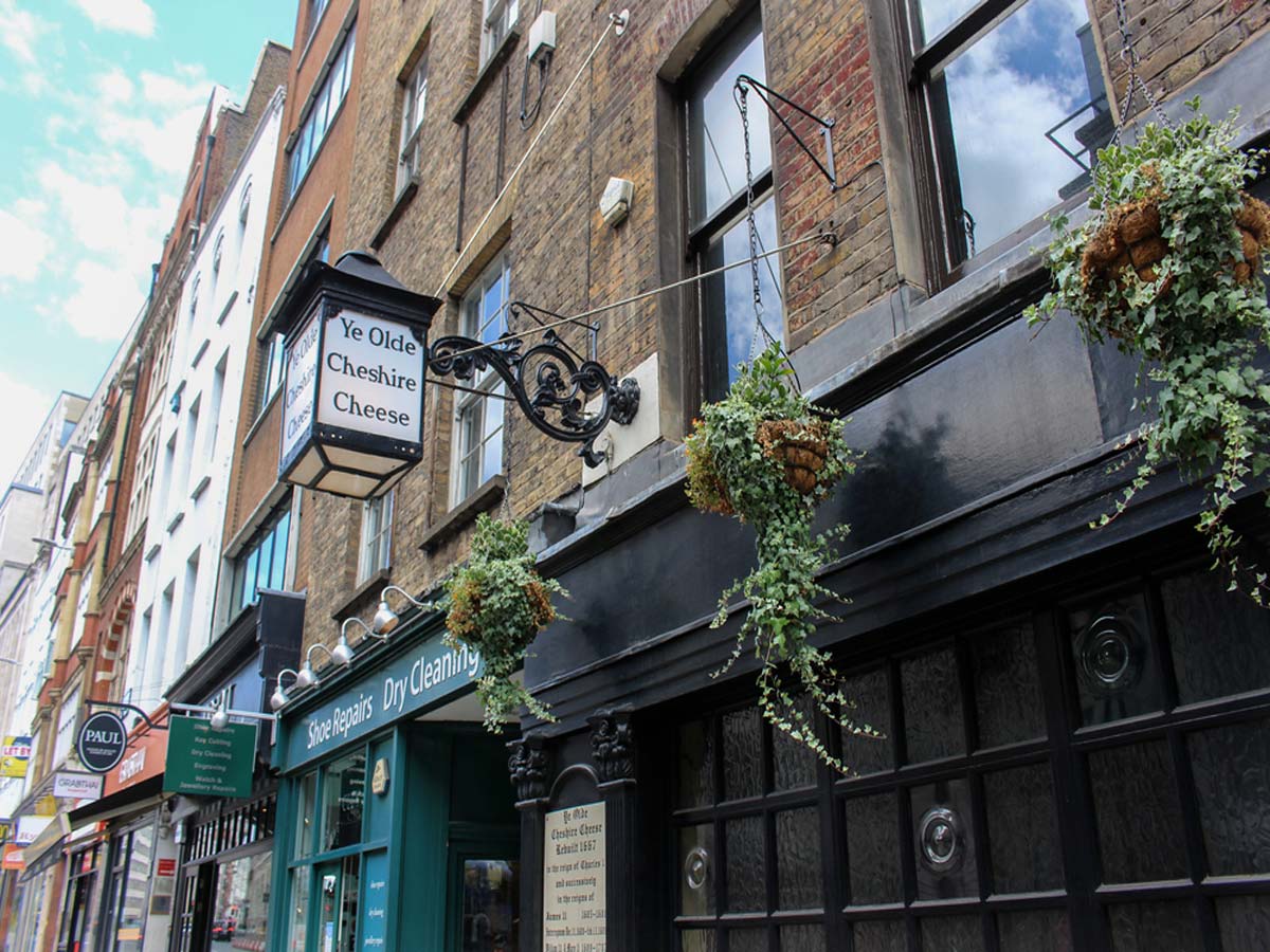 8 of London’s Weirdest Pub Names — London x London