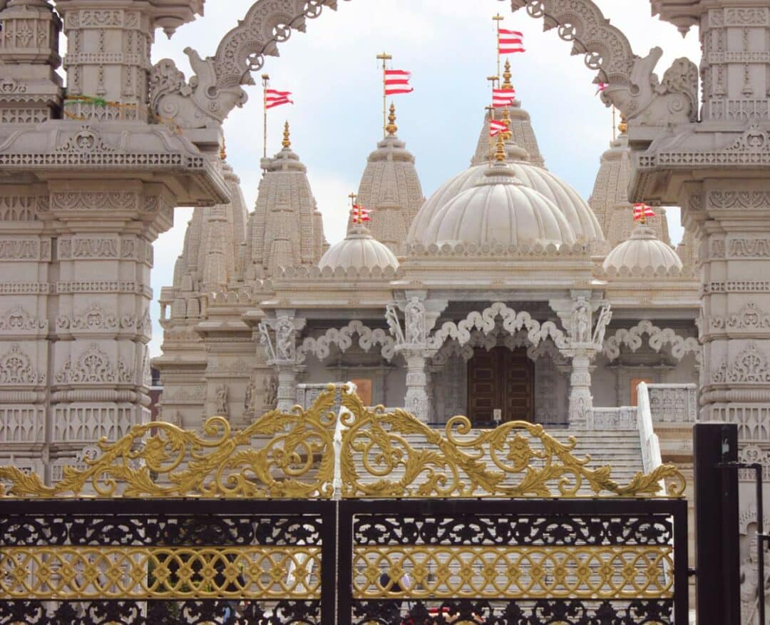 Exploring London’s Impressive Neasden Hindu Temple — London x London