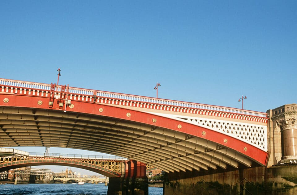 The Hidden Secrets of Blackfriars Bridge — London x London