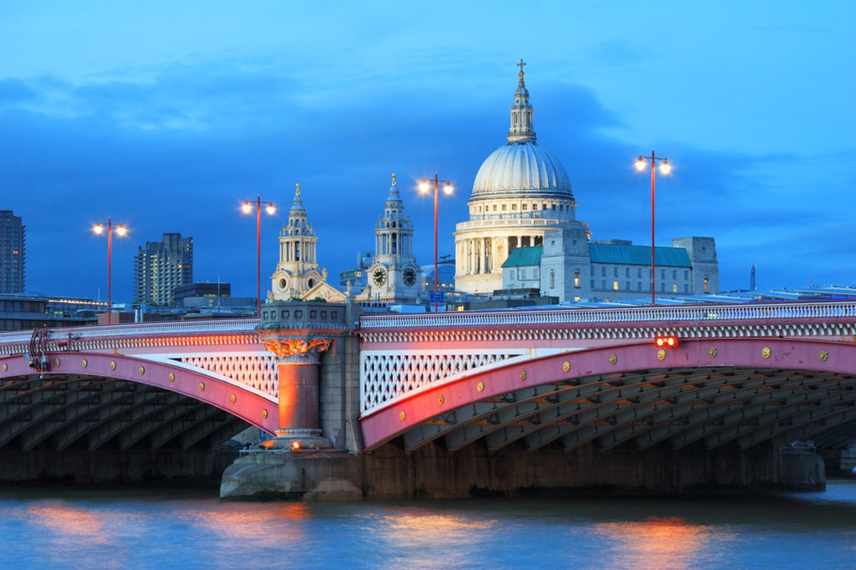 The Hidden Secrets of Blackfriars Bridge — London x London