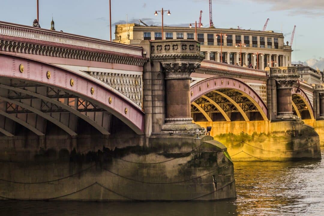 The Hidden Secrets of Blackfriars Bridge — London x London
