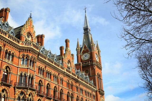 Discover 7 Fascinating London Clock Towers — London x London