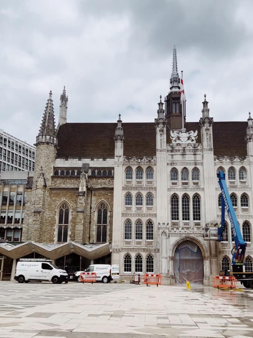 The History of The Guildhall: The HQ of the World’s Oldest Democracy ...