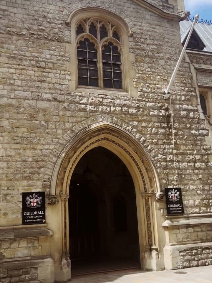 The History of The Guildhall: The HQ of the World’s Oldest Democracy ...