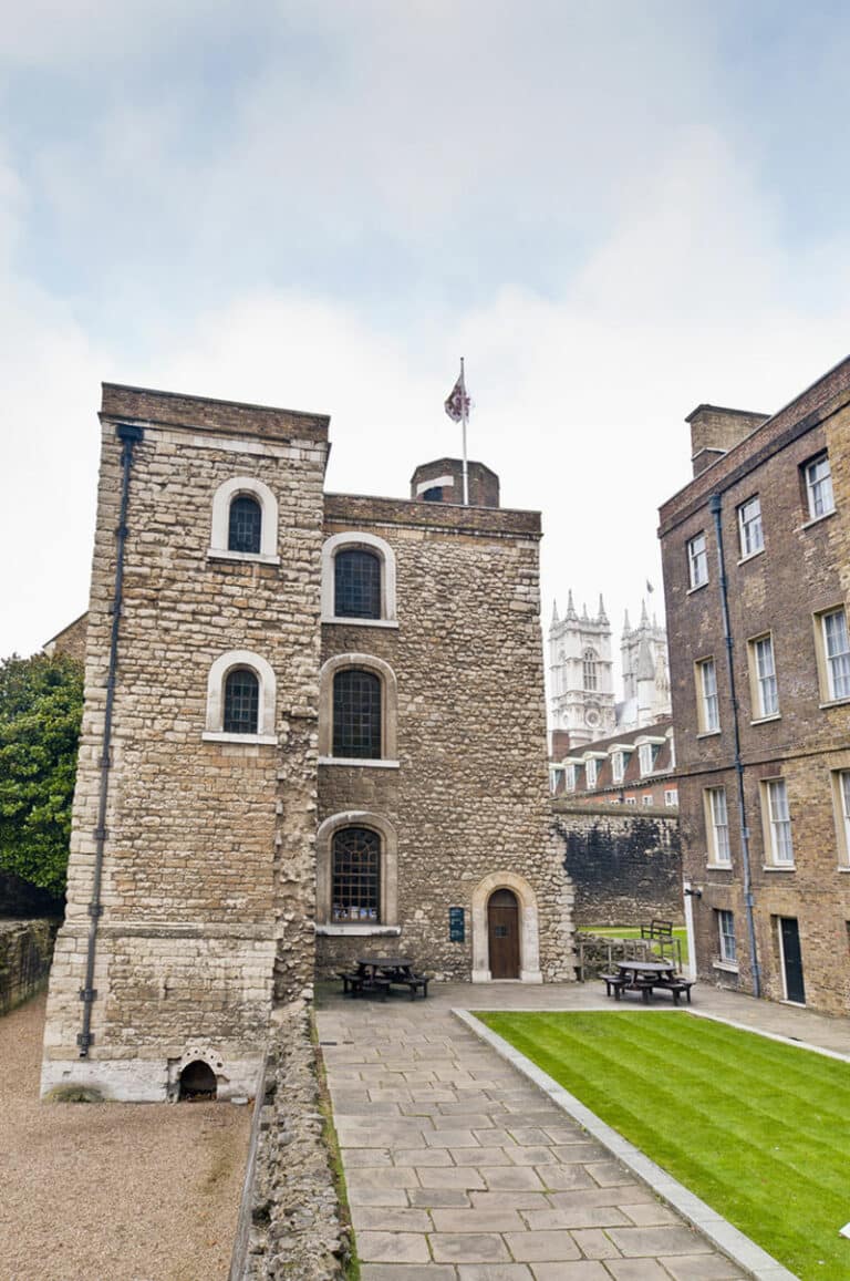The Jewel Tower: Westminster’s 700-Year-Old Treasure Keep and Its ...
